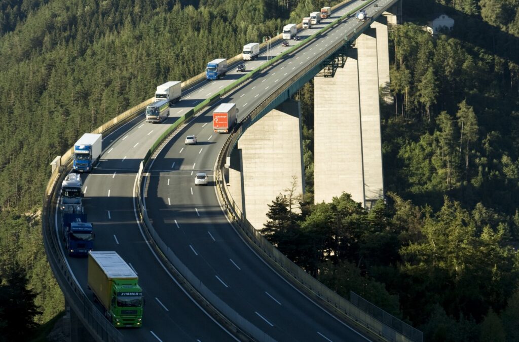 Hjärtslagsdetektorer för att upptäcka människosmuggling - Tidningen ...