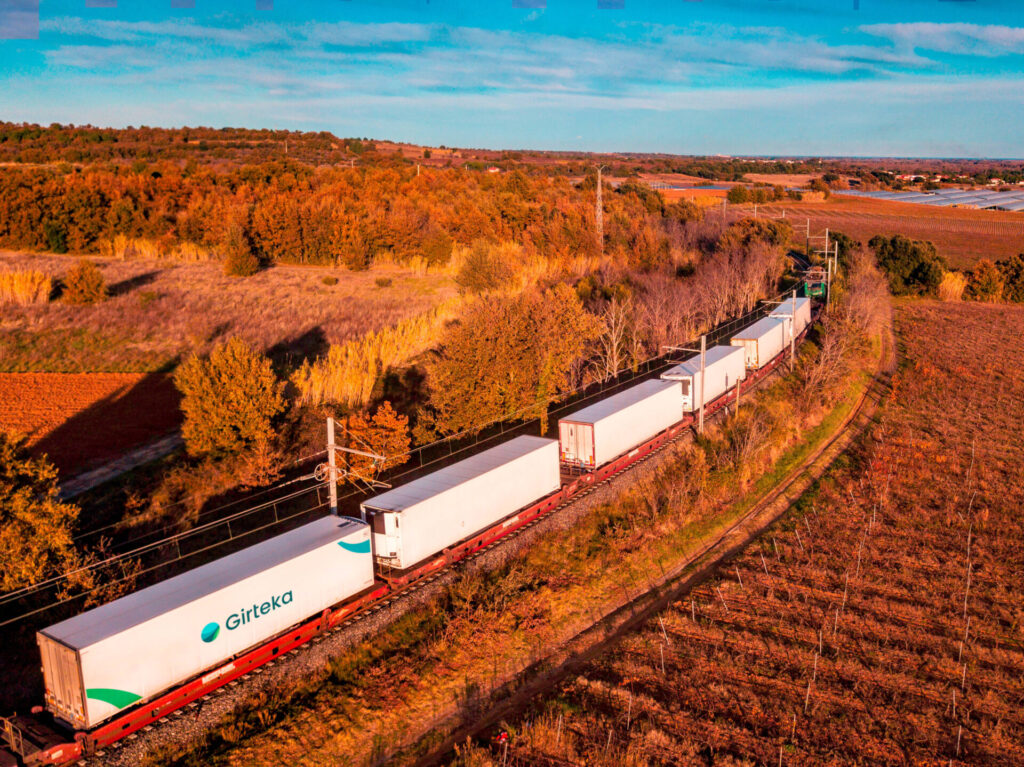 Girteka och Samskip i samarbete inom intermodala transporter ...